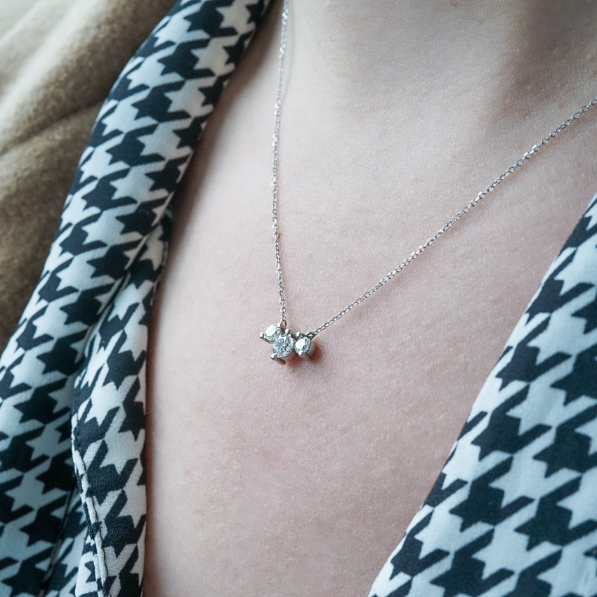 Kendi Necklace - Three Stone Necklace - Do Amore