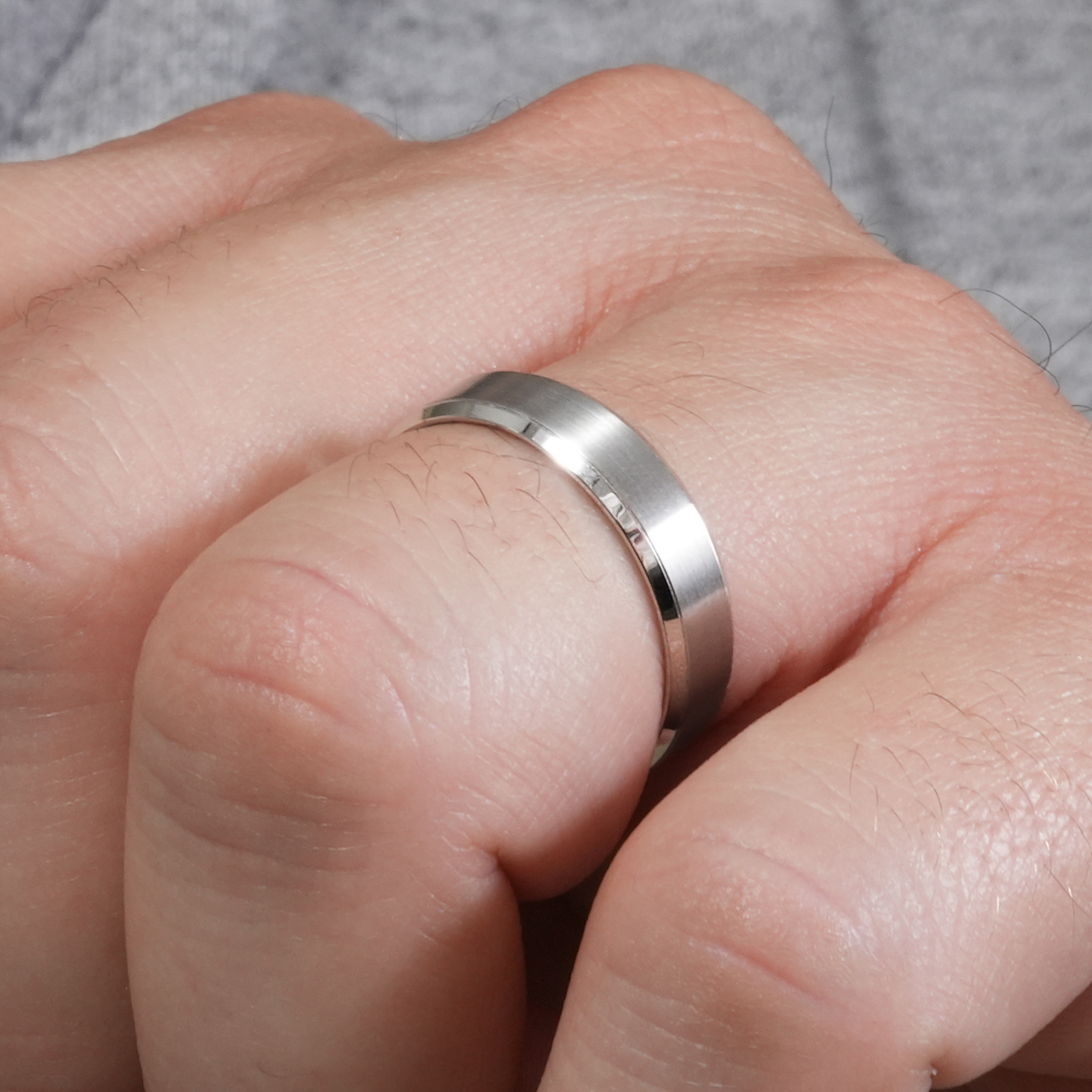 Beveled Ring - Men's Beveled Edge Comfort-fit Wedding Band - Do Amore